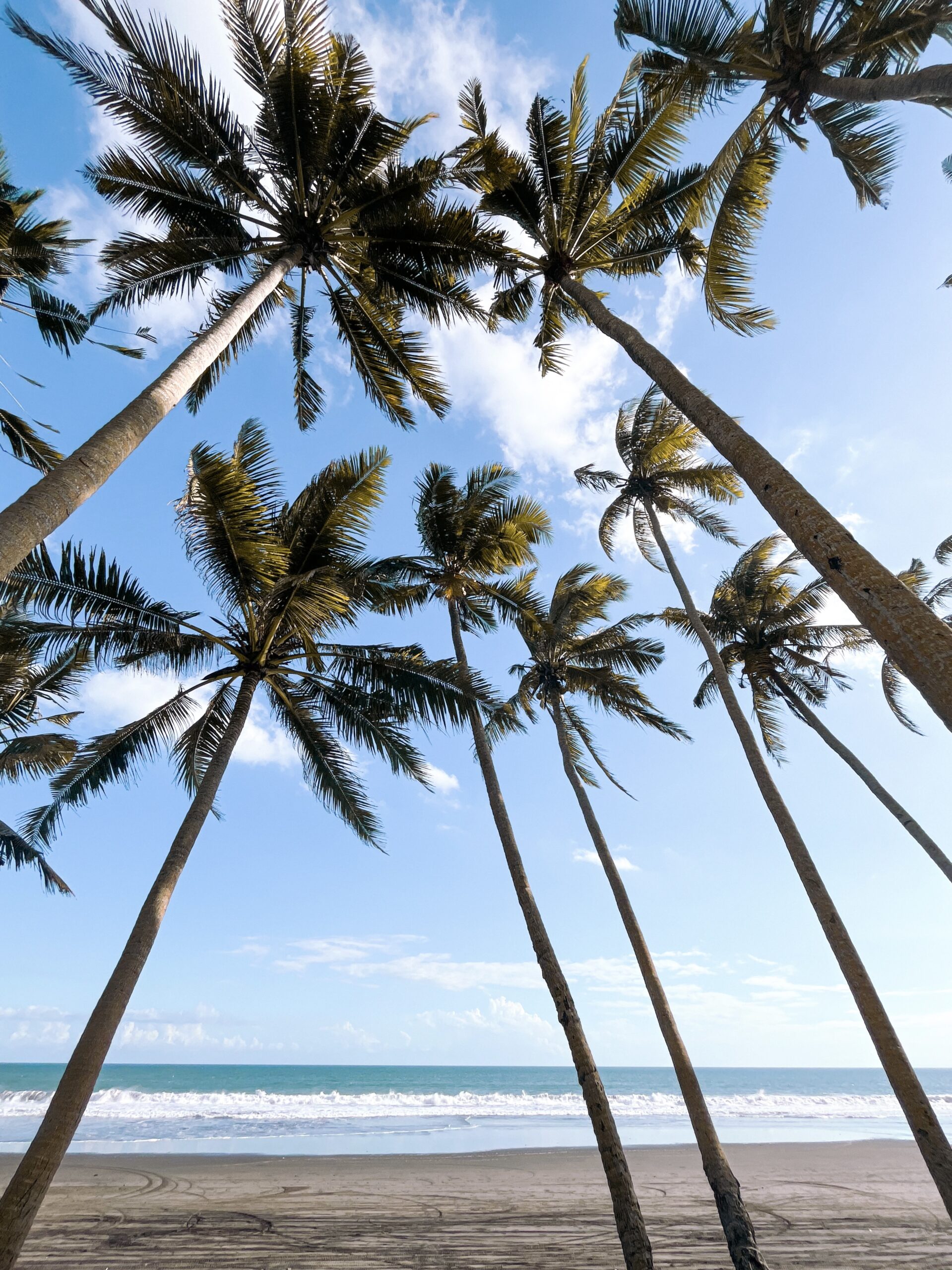 30 Best Beaches In Bali: Stunning Sunsets, Surfing, and Swimming ...