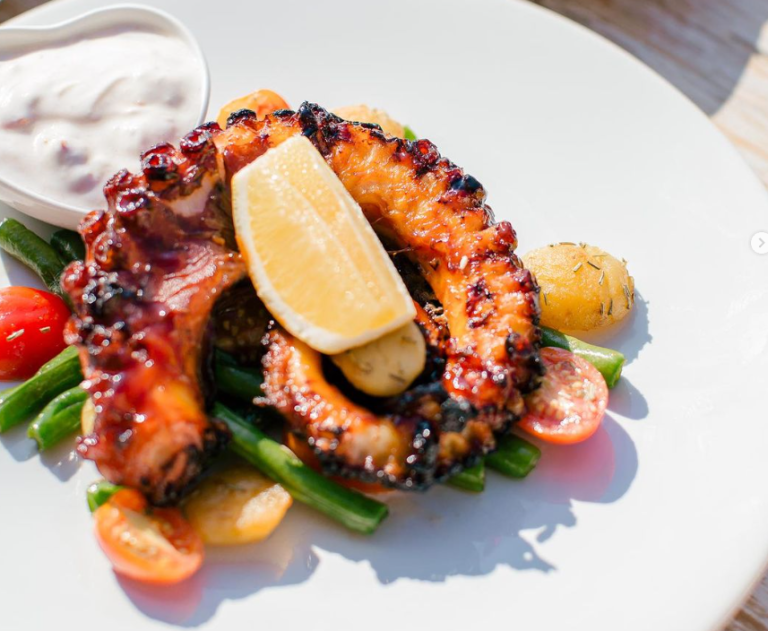 The 57 Best Nusa Penida Restaurants 2025: Tasty Island Treats