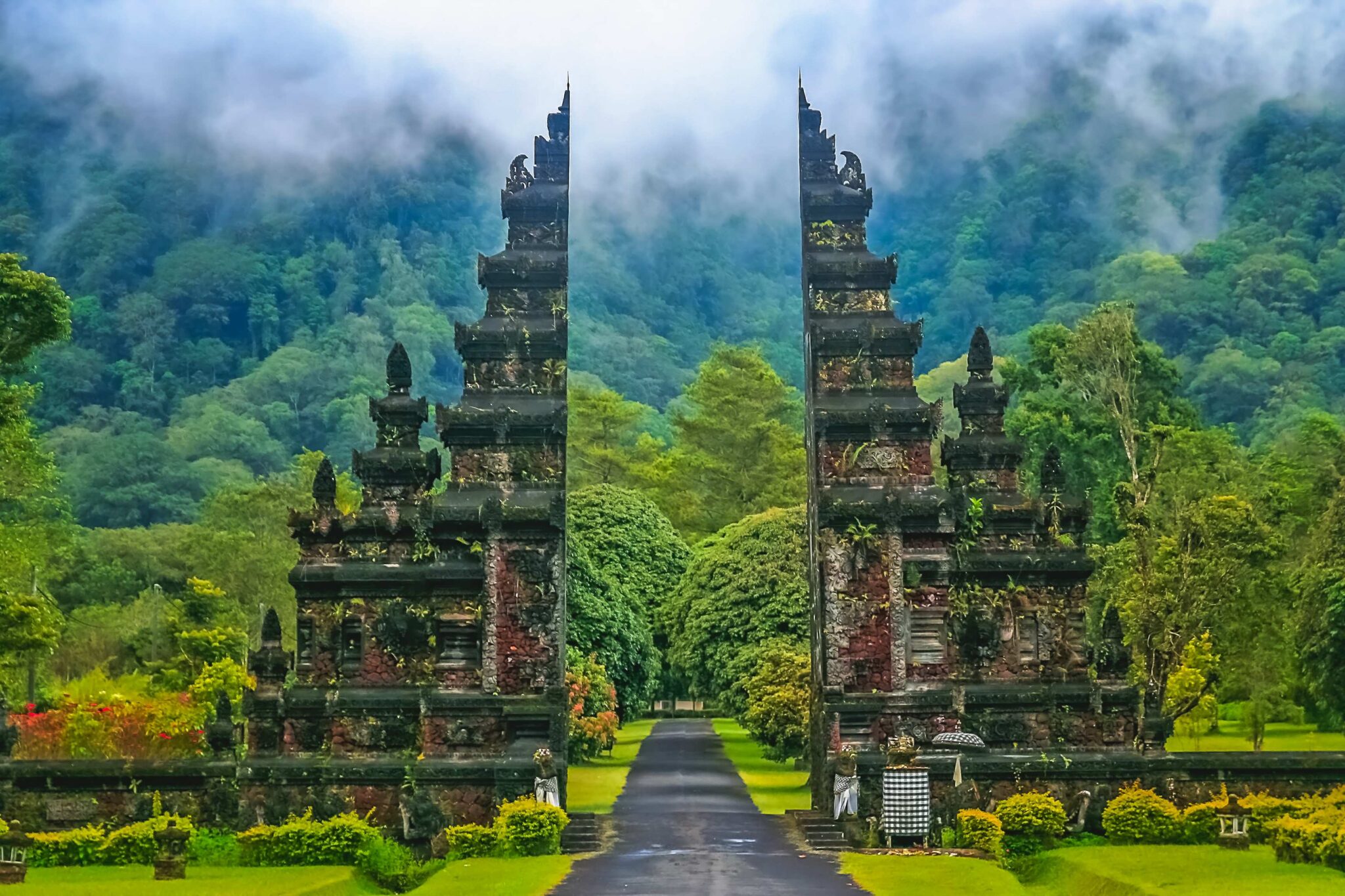 Handara Gate, Bali: Get Iconic Bali Photos At The Handara Resort
