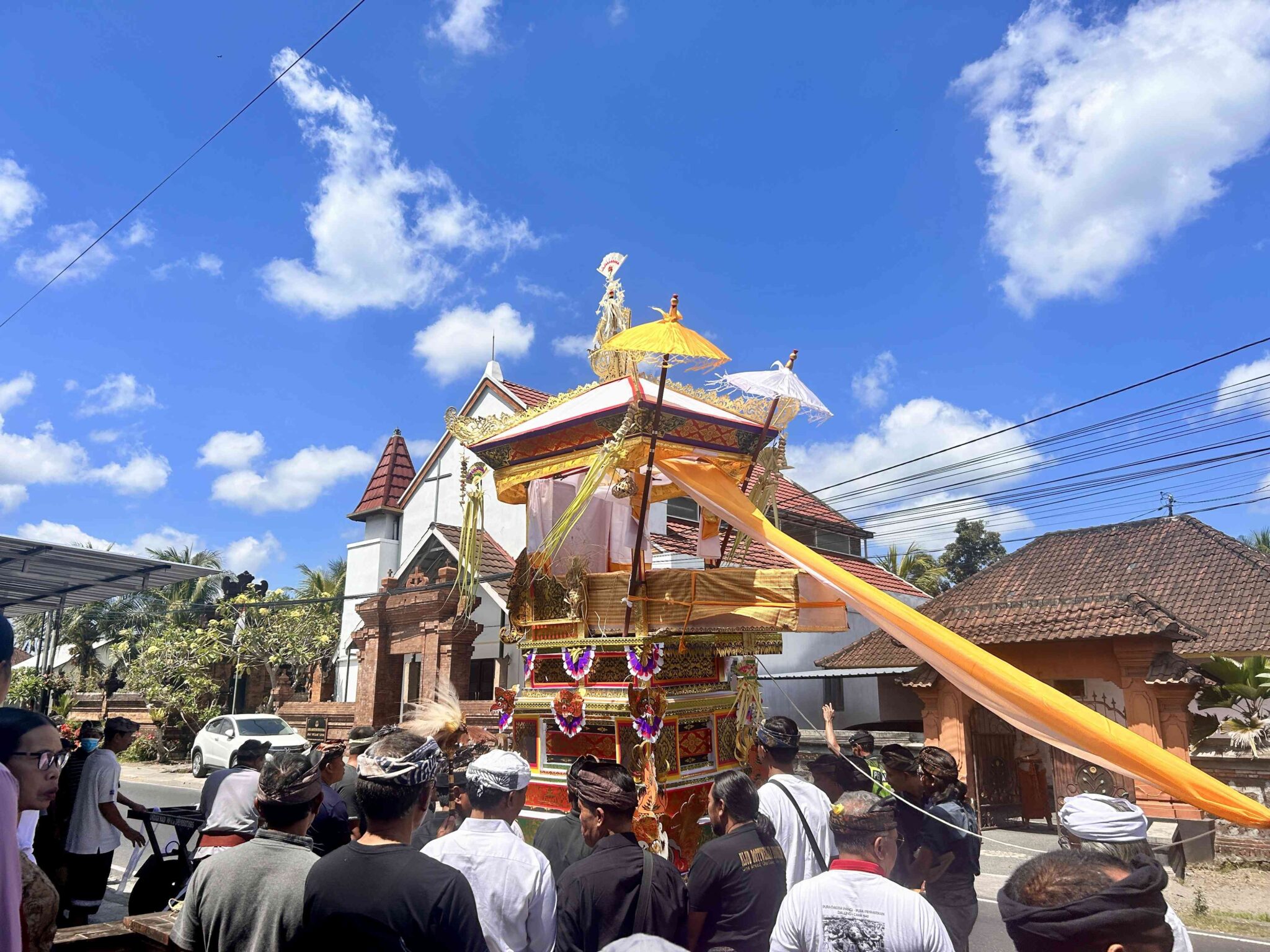 Attending Ngaben Balinese Cremation Ceremony: Cultural Guide