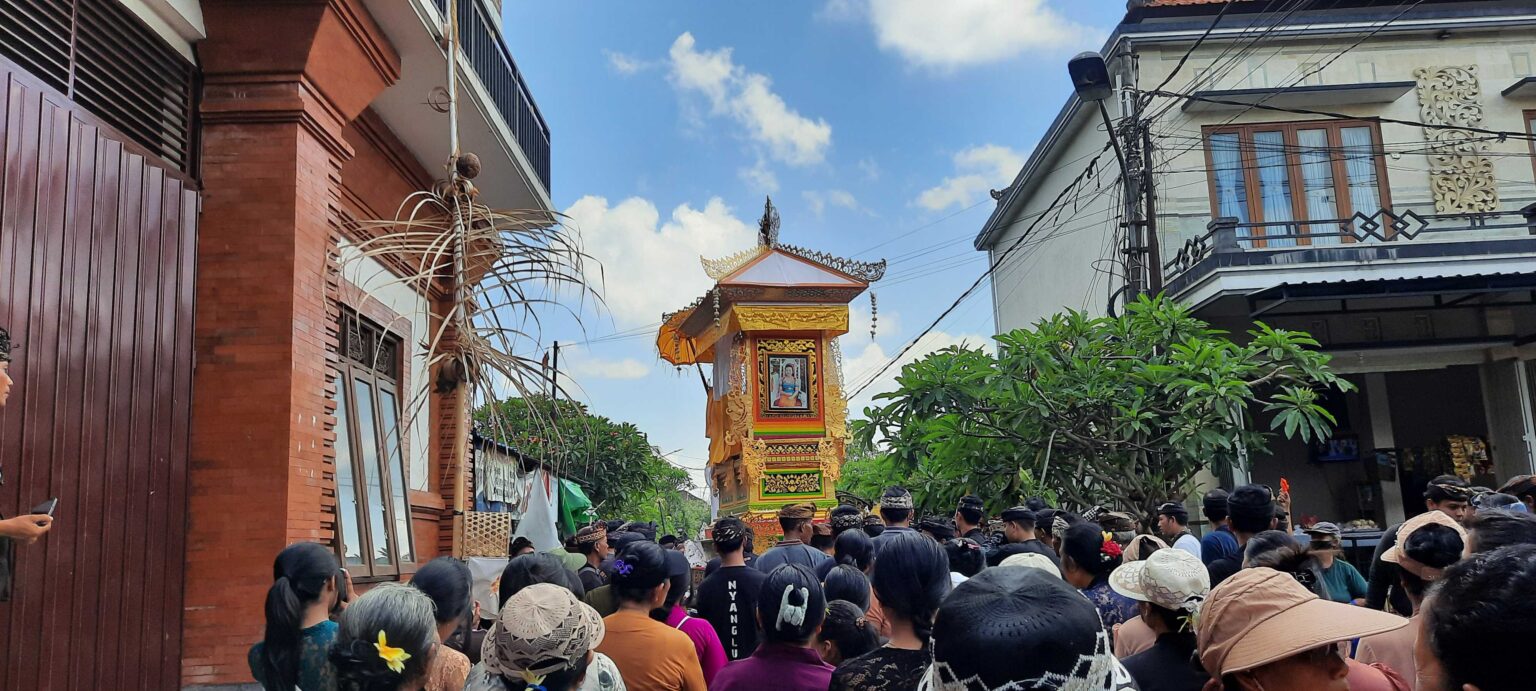 Attending Ngaben Balinese Cremation Ceremony: Cultural Guide