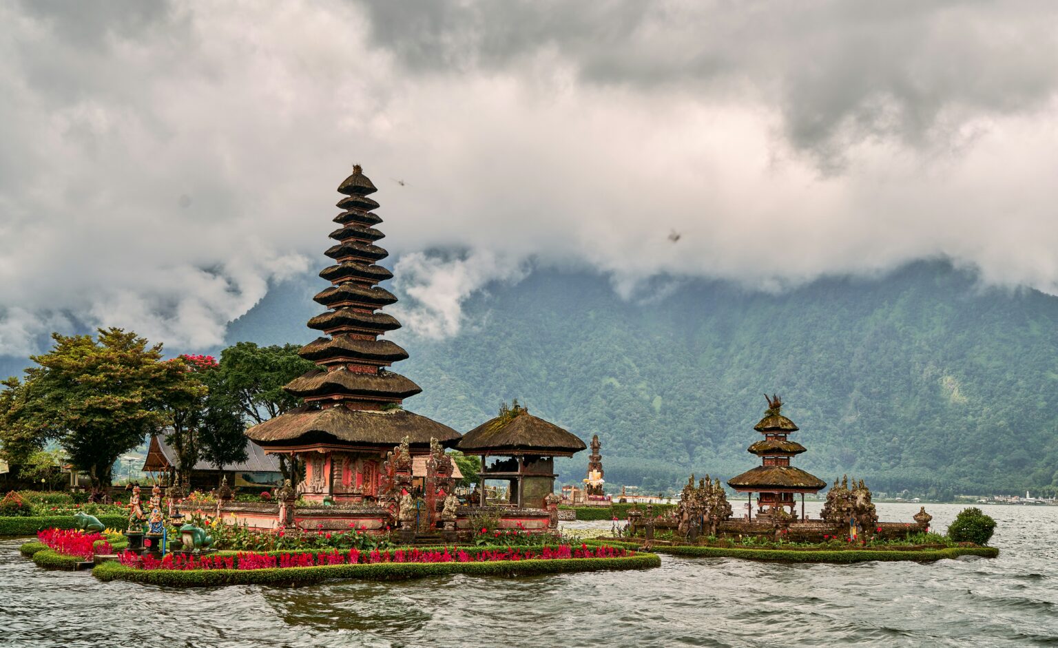 The Rich History of Bali: From Ancient Traditions to Modern Culture
