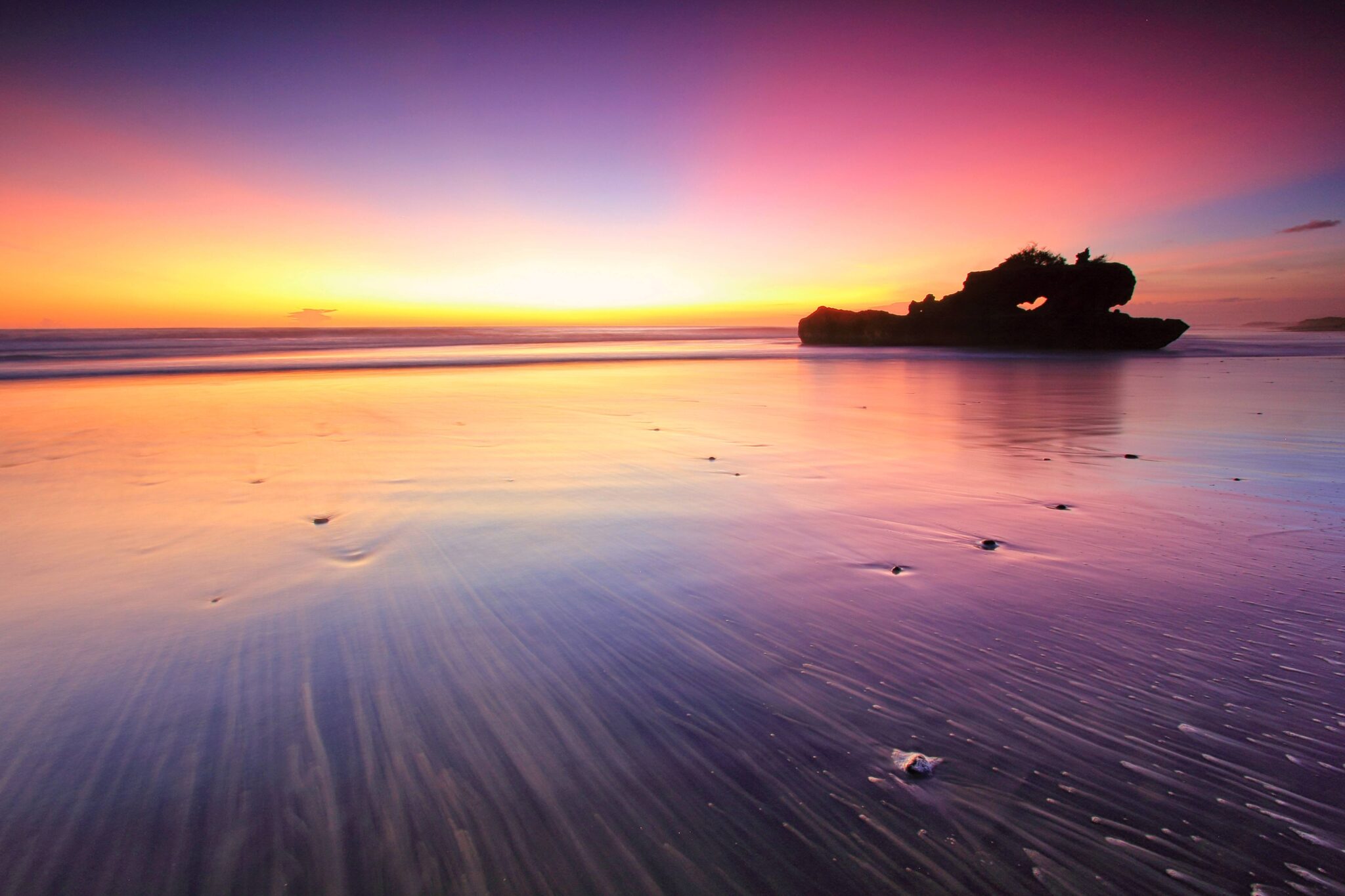 Yeh Gangga Beach: A Lesser Known Sunset Beach