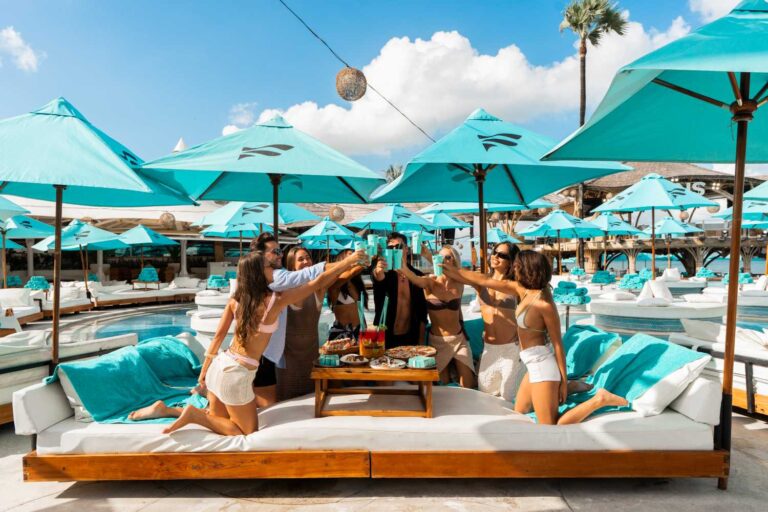 Ultimate Experience - FINNS Beach Club
