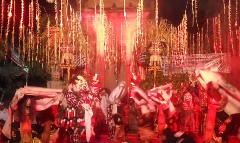 Calon Arang: Bali’s Dark Legend Still Alive in Dance - FINNS Beach Club